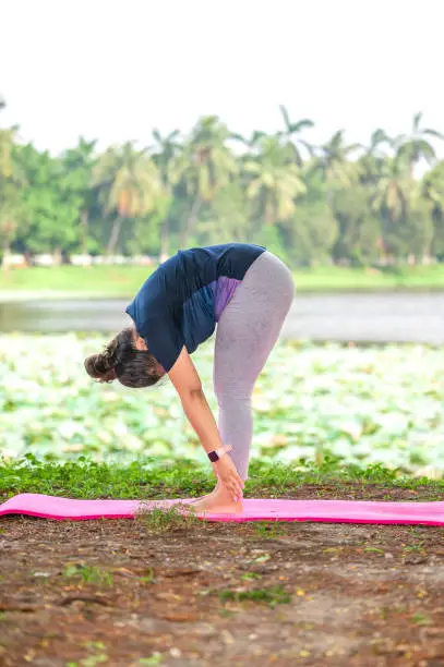 5 Yoga Poses for Ultimate Flexibility | All Levels - YogaMag